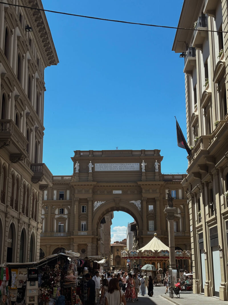Ultimate Guide to The Wine Windows in Florence